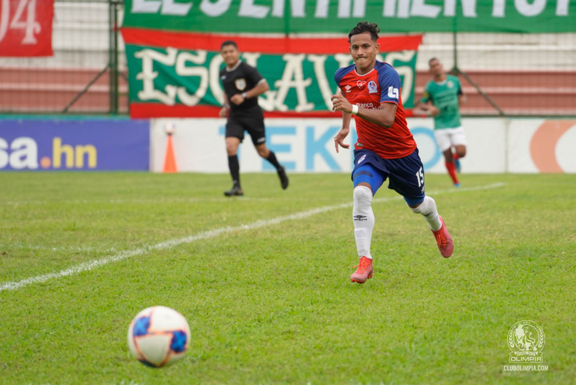 Edwin Rodríguez estaría interesando al Aris de Grecia