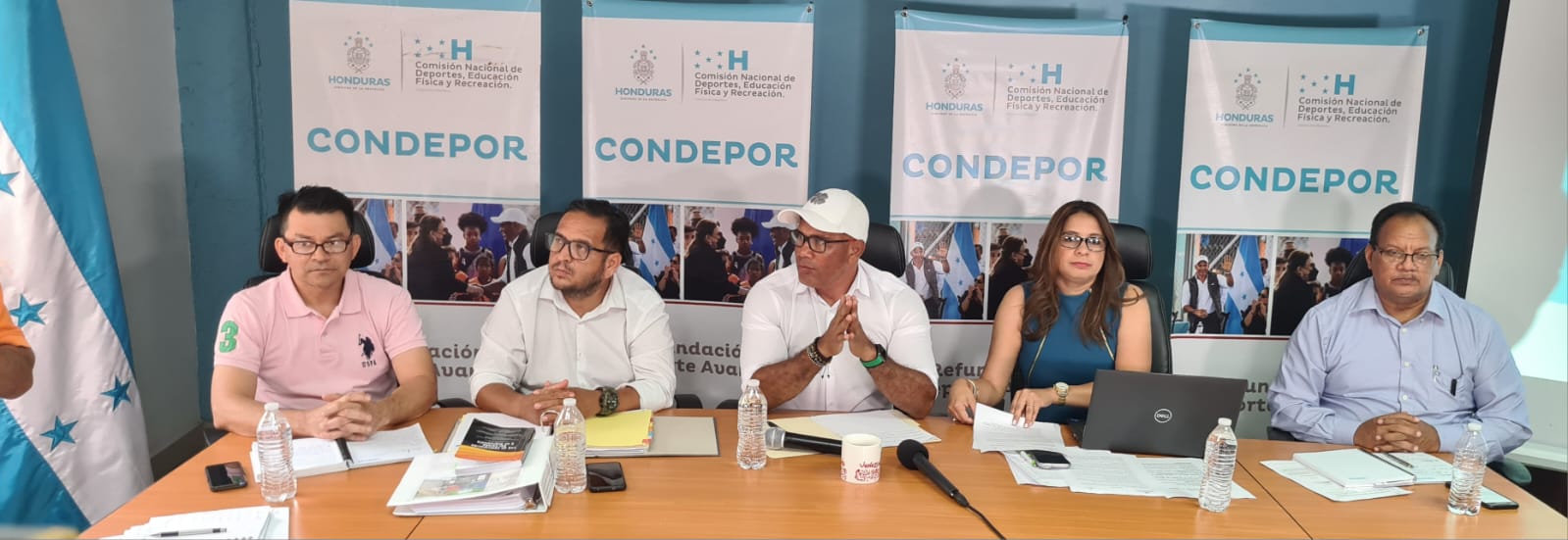 Mario Moncada aclara con documentos, legalidad de licitación del ...