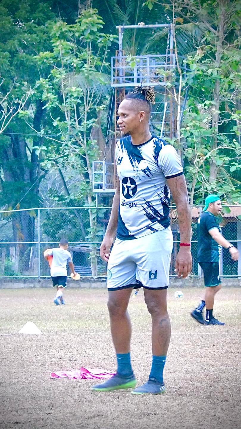 Georgie Welcome: “Hay que tenerle amor a la camiseta, sudarla y morir ...