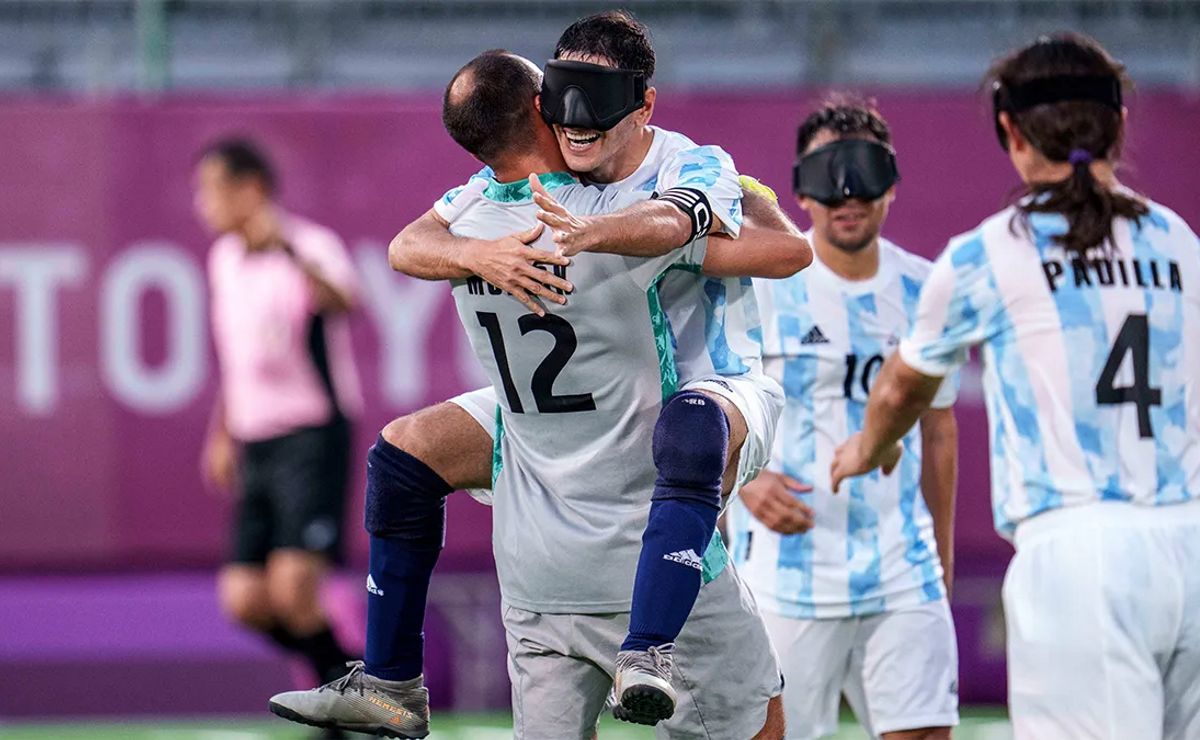 Fútbol adaptado para personas con discapacidad visual